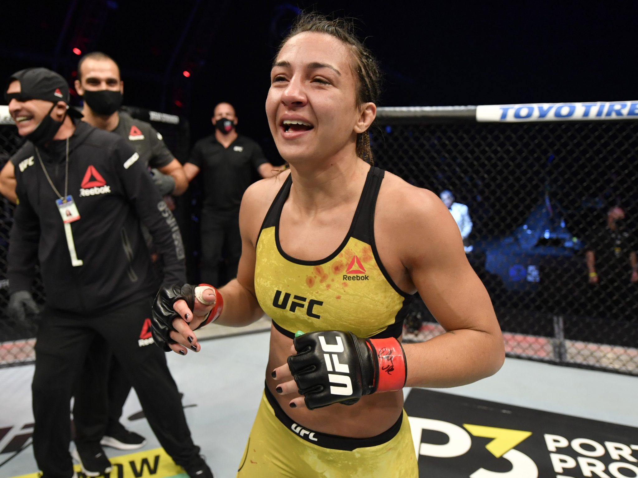 Amanda Ribas predicts winner between Zhang Weili and Rose Namajunas
