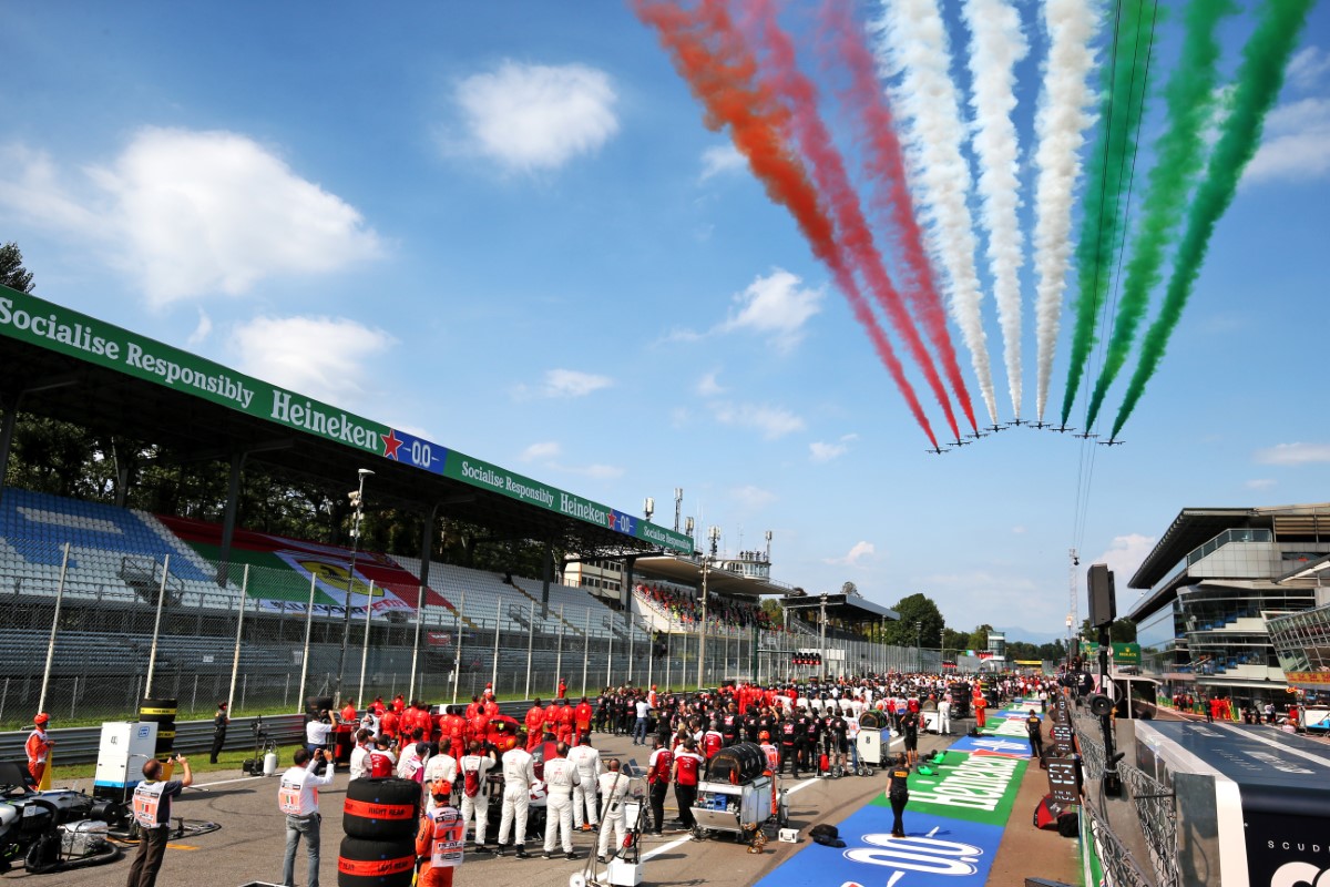 What's the Cost of holding an F1 race?