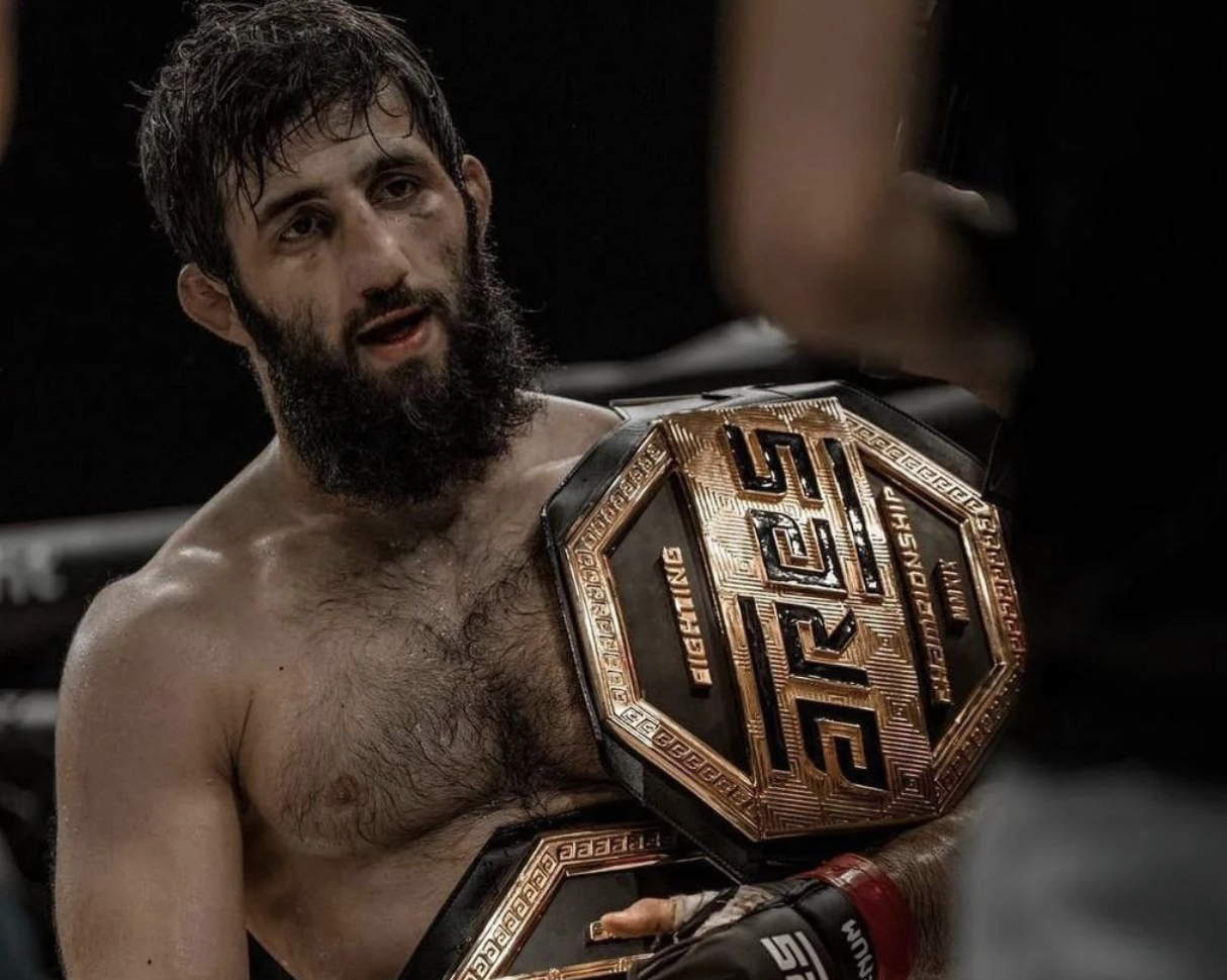 Who is the MMA fighter Lazy King? Did he snub UFC to join PFL?