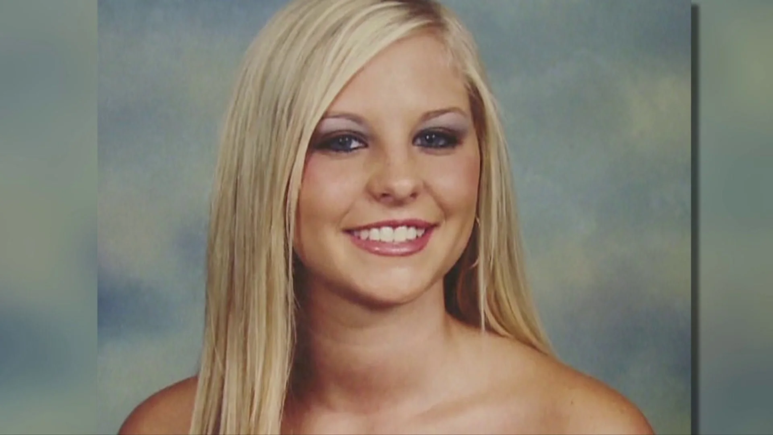 Who killed Holly Bobo? What are the facts surrounding the murder?
