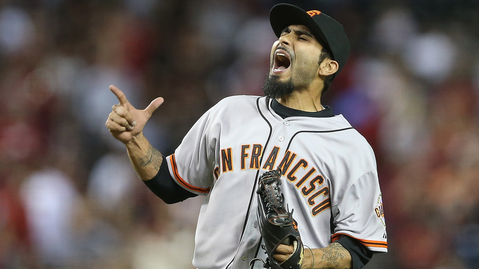 Is Sergio Romo returning to the Giants?