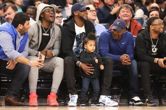 How old is Ja Morant’s father? Learn all about his mother and father